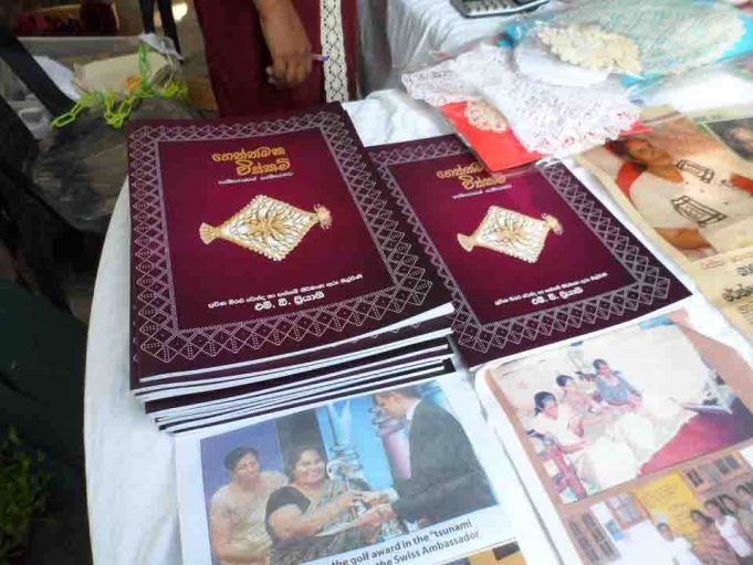 Traditional Beeralu Lace, a vital factor of Sri Lankan heritage ...